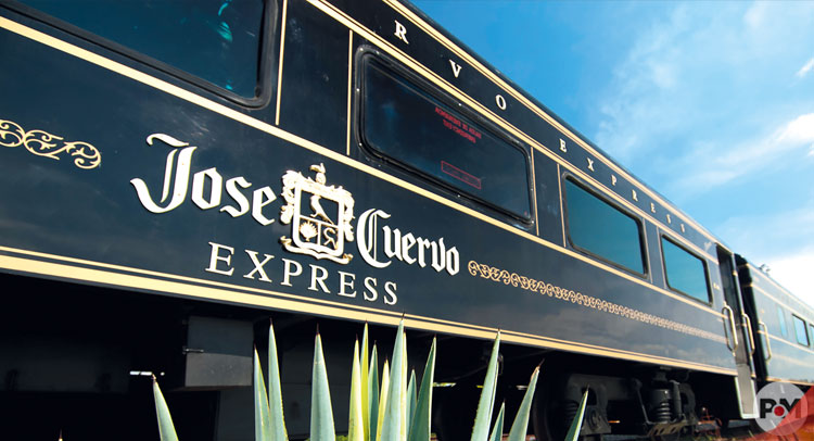 Mundo Cuervo: Un viaje al Corazón del Tequila. - Punto Medio