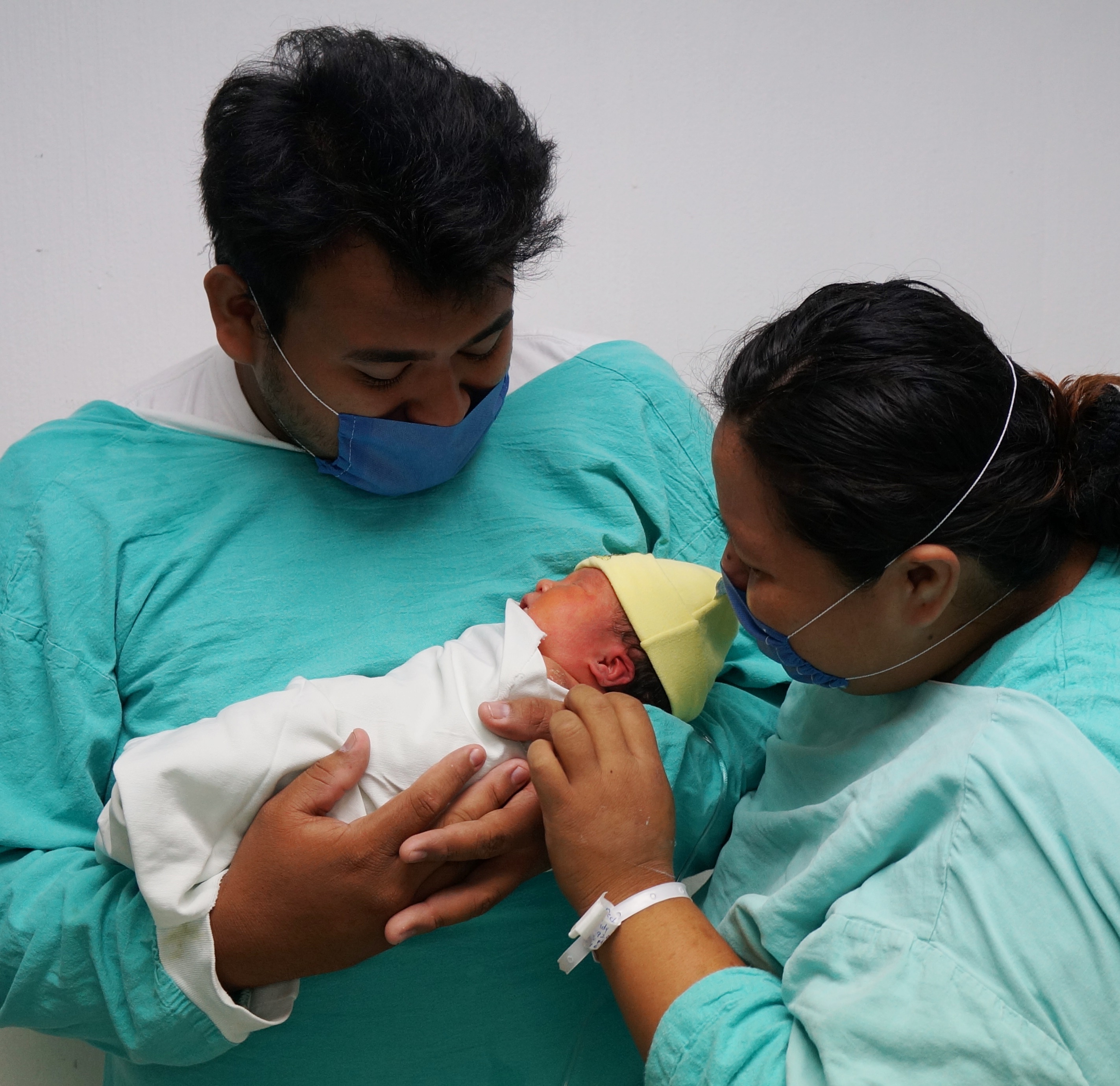 Lazo madre-hijo coadyuva a una lactancia exitosa - Punto Medio