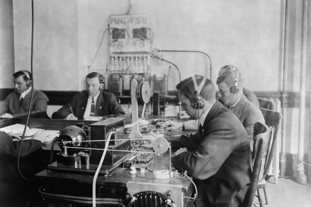 El telégrafo, un impulso al desarrollo económico del país - Punto Medio