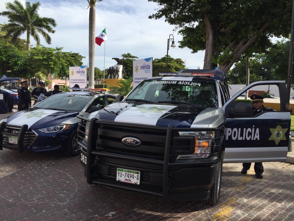 Merida Municipal Police receive new vehicles and radios worth $3.1M ...