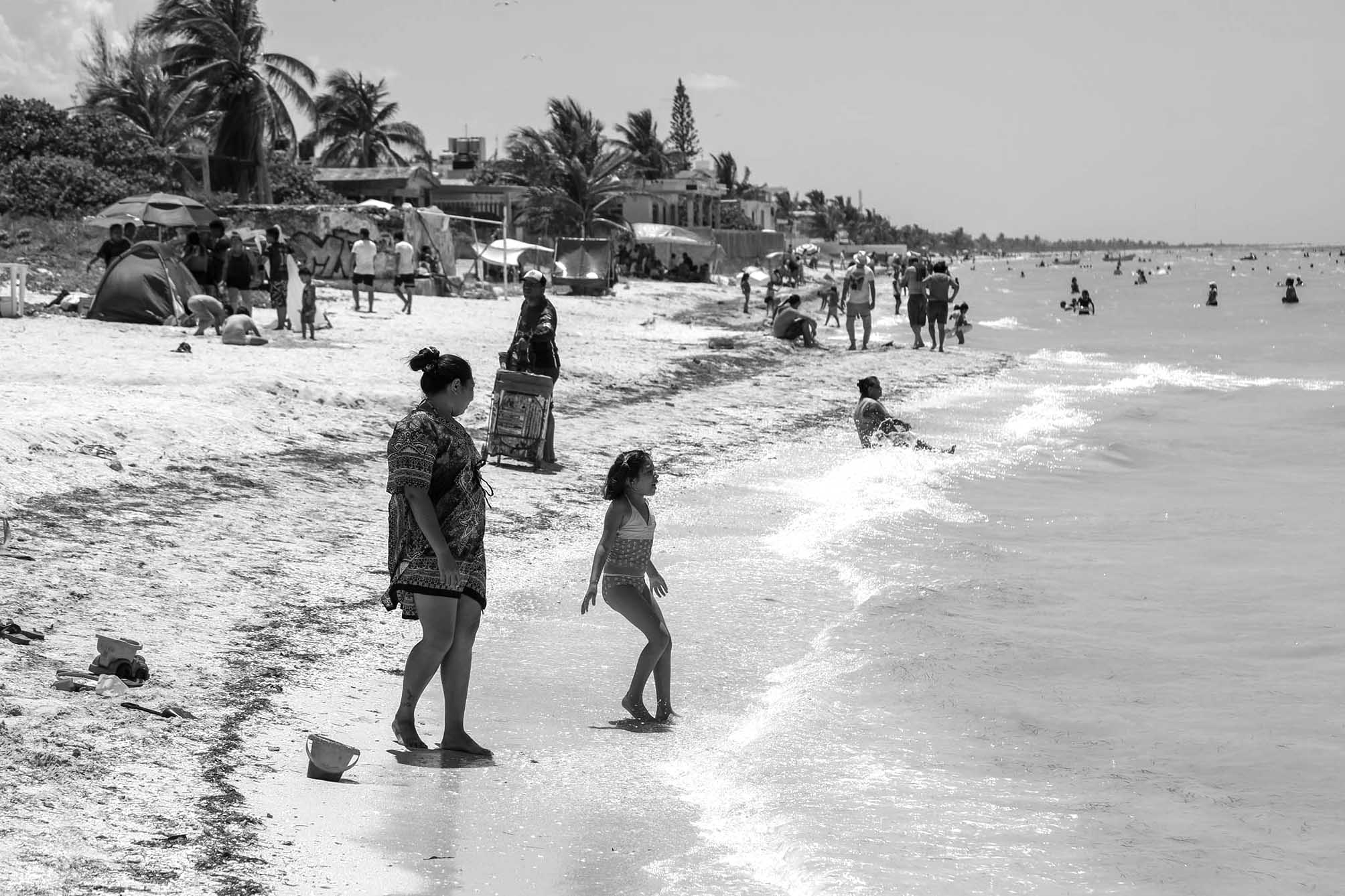 Telchac Puerto, un auténtico paraíso - Punto Medio