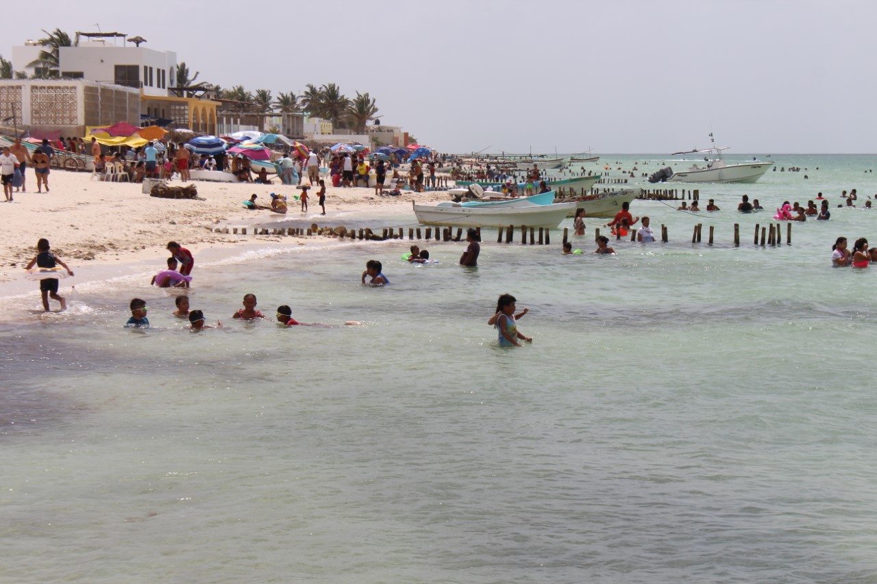 Chelem Puerto, en el corazón de los visitantes - Punto Medio