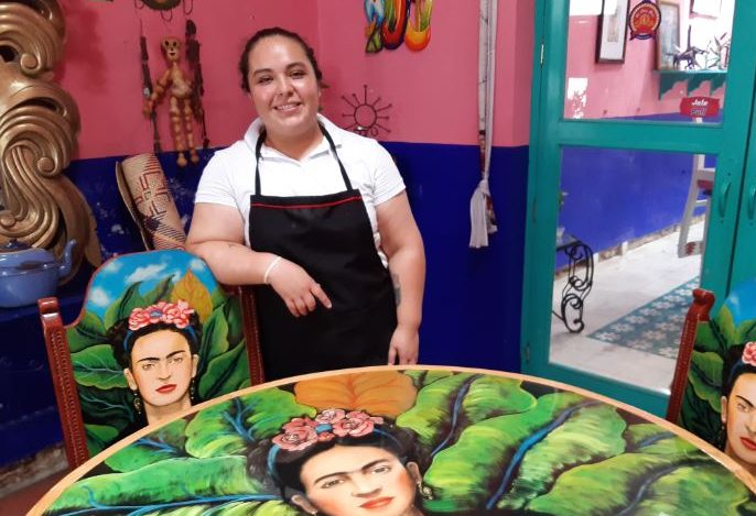 Los platos rotos de Frida: Color, sabor y calidez – Punto Medio