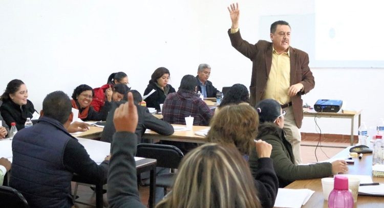 La importancia de que su personal esté capacitado - Punto Medio