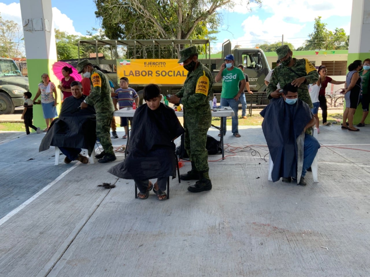 Avanzan labores sociales del Ejército en las comunidades - Punto Medio