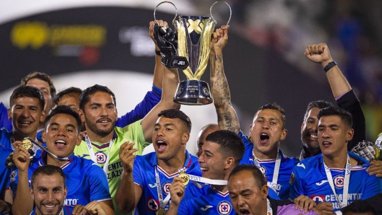 Cruz Azul, campeón de Supercopa en penales - Punto Medio