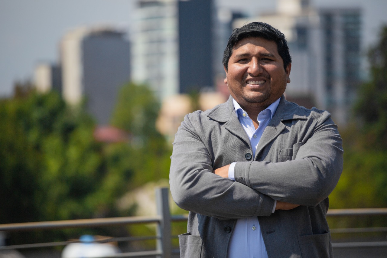 Rogerio Castro en busca de más mejorías para el INFONAVIT - Punto Medio