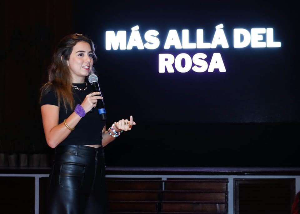 Activista imparte la conferencia Más allá del Rosa, en Campeche - Punto ...
