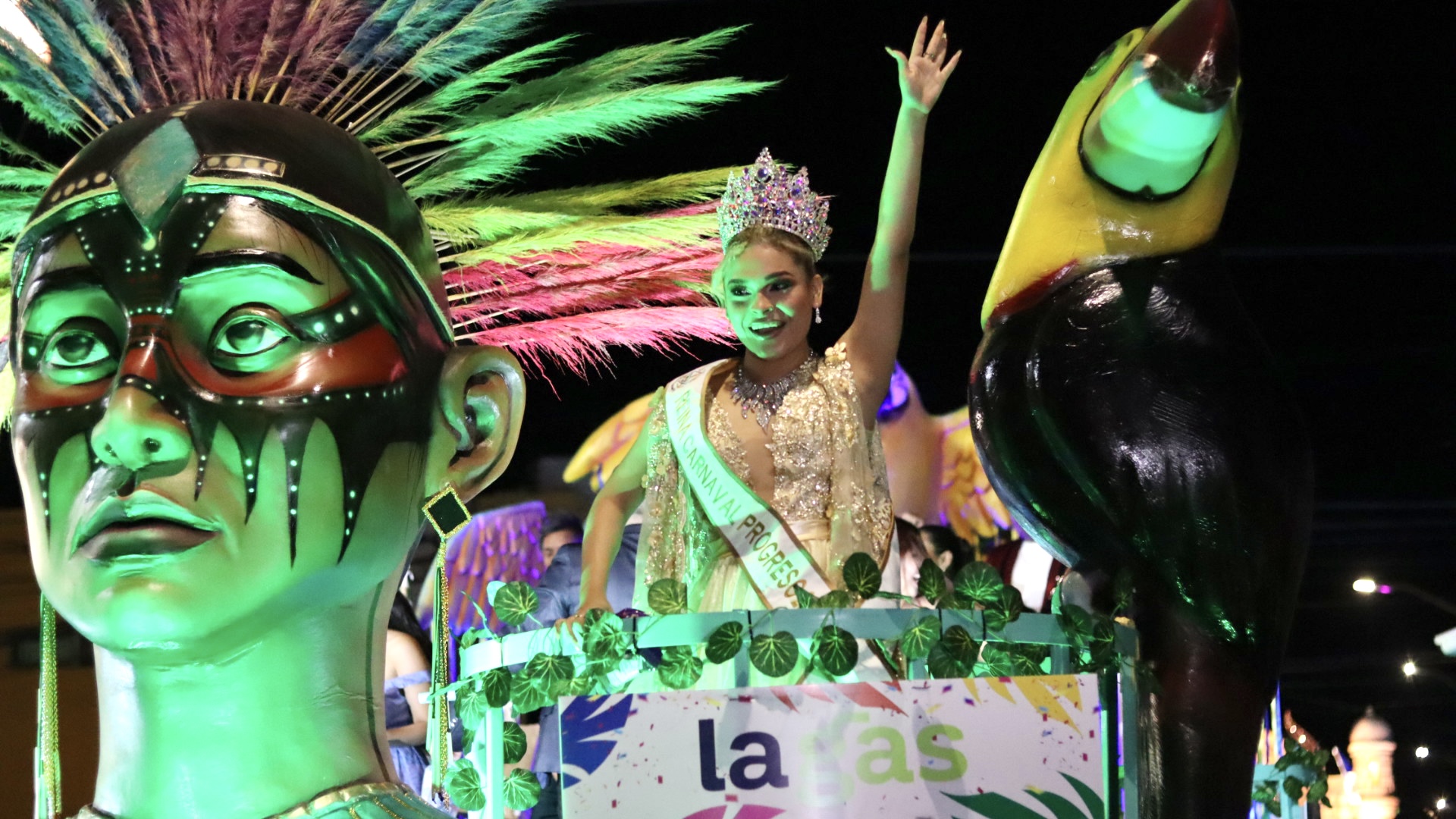 La fiesta del Carnaval cobra vida en Progreso con Travesía Latina 2024 ...