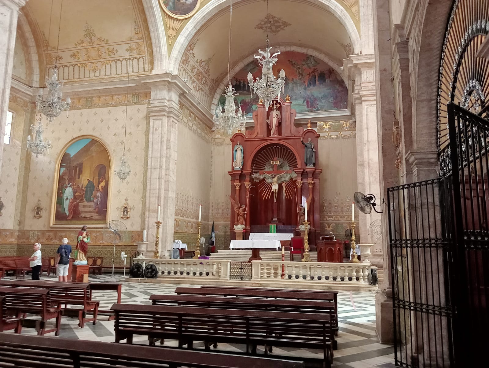 La iglesia del Jesús, símbolo de identidad religiosa - Punto Medio