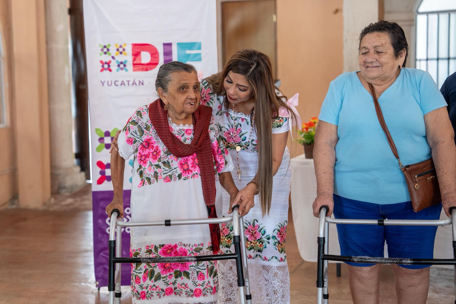 DIF Yucatán abre registro para entregar equipo visual y auditivo ...