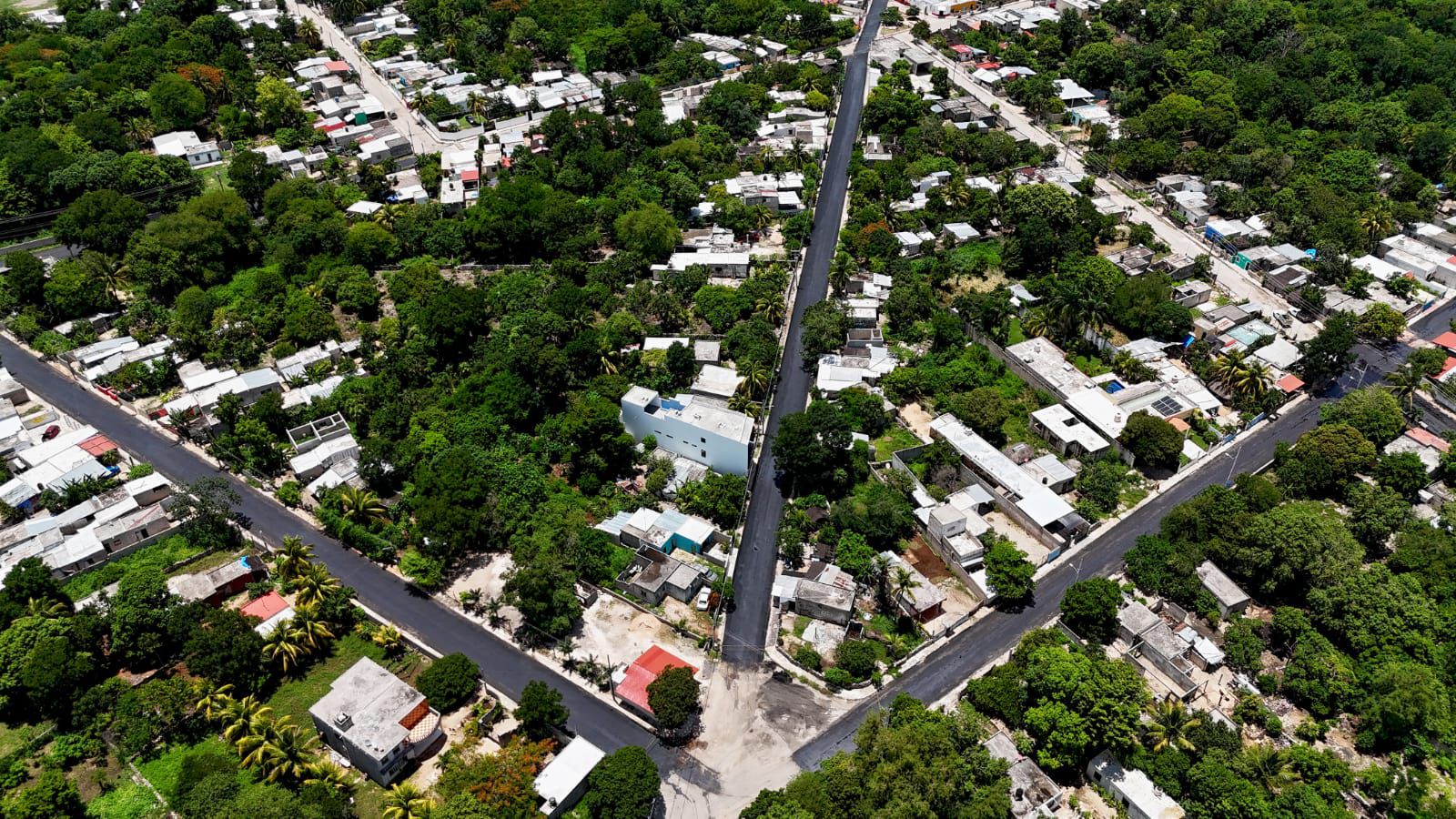 Concluye pavimentación de calles en la colonia Santo Domingo - Punto Medio